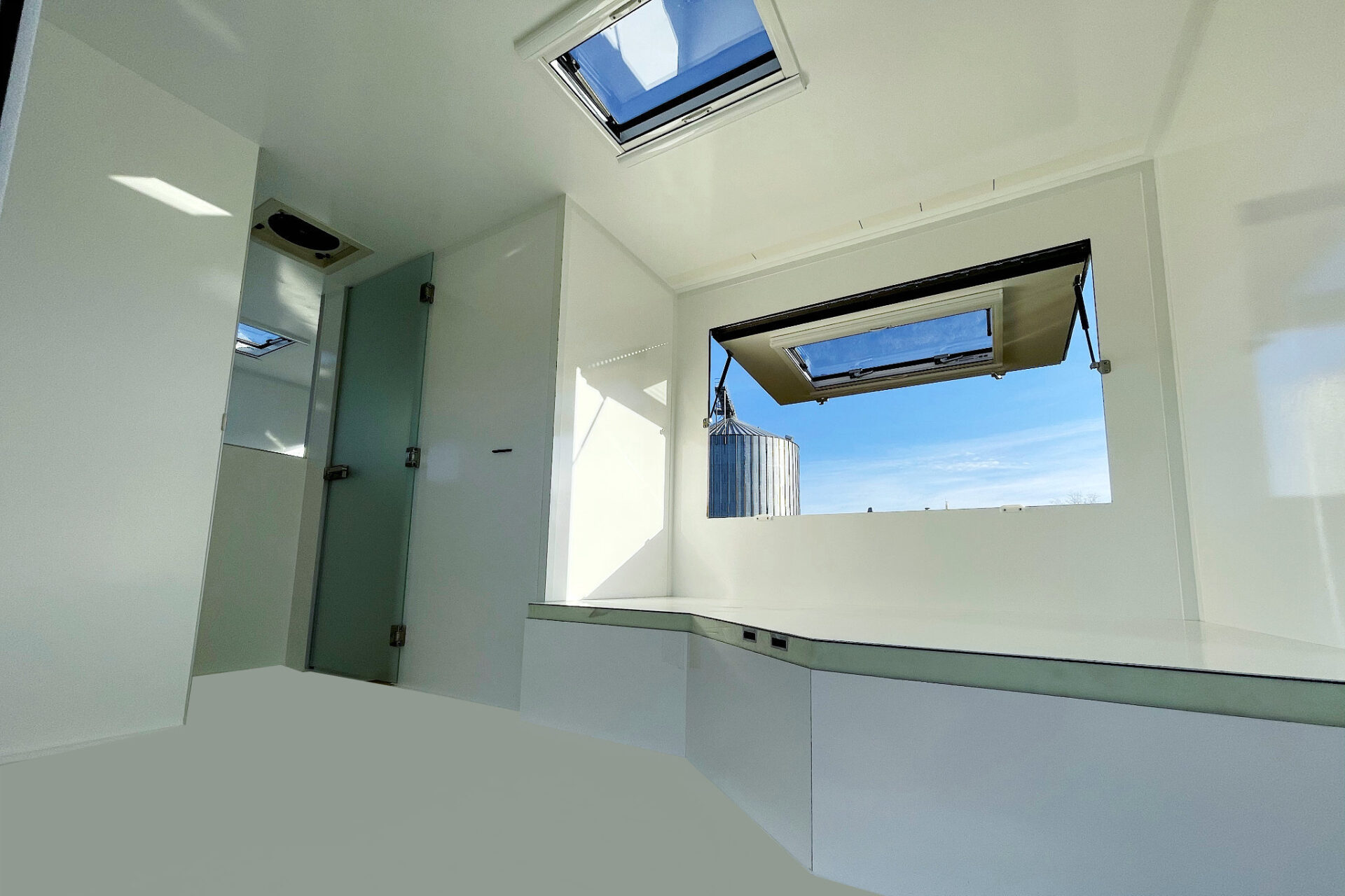 Composite RV Boxes - Boxmanufaktur